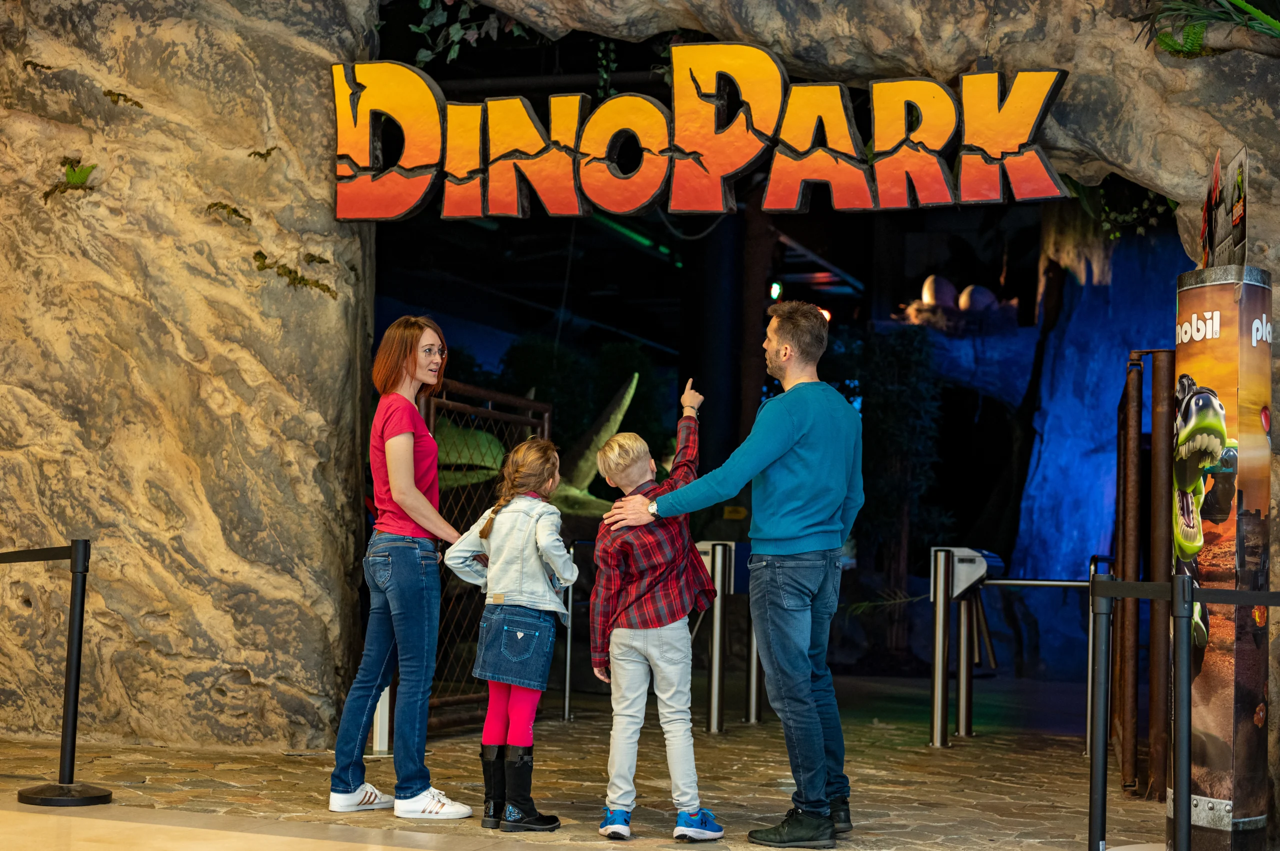 DinoPark | Atracción única y divertida para toda la familia